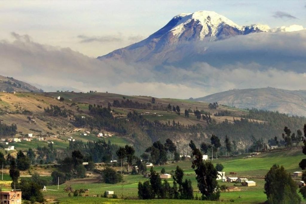 Sierra Ecuatoriana: Experiencias Inolvidables – Revista Identidad