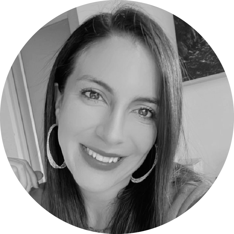 Nuestro Equipo – Revista Identidad